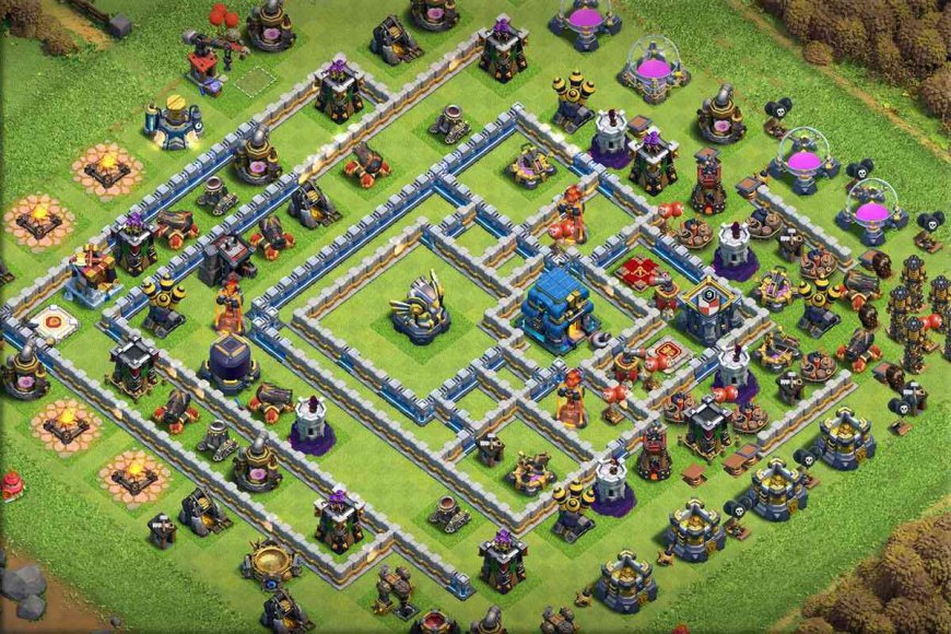 Best TH12 Base Hybrid with Strategic Defense - 2025